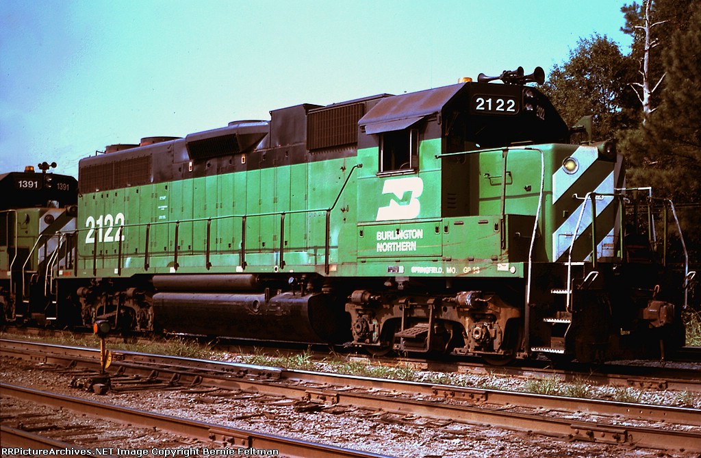 Burlington Northern GP38AC #2122